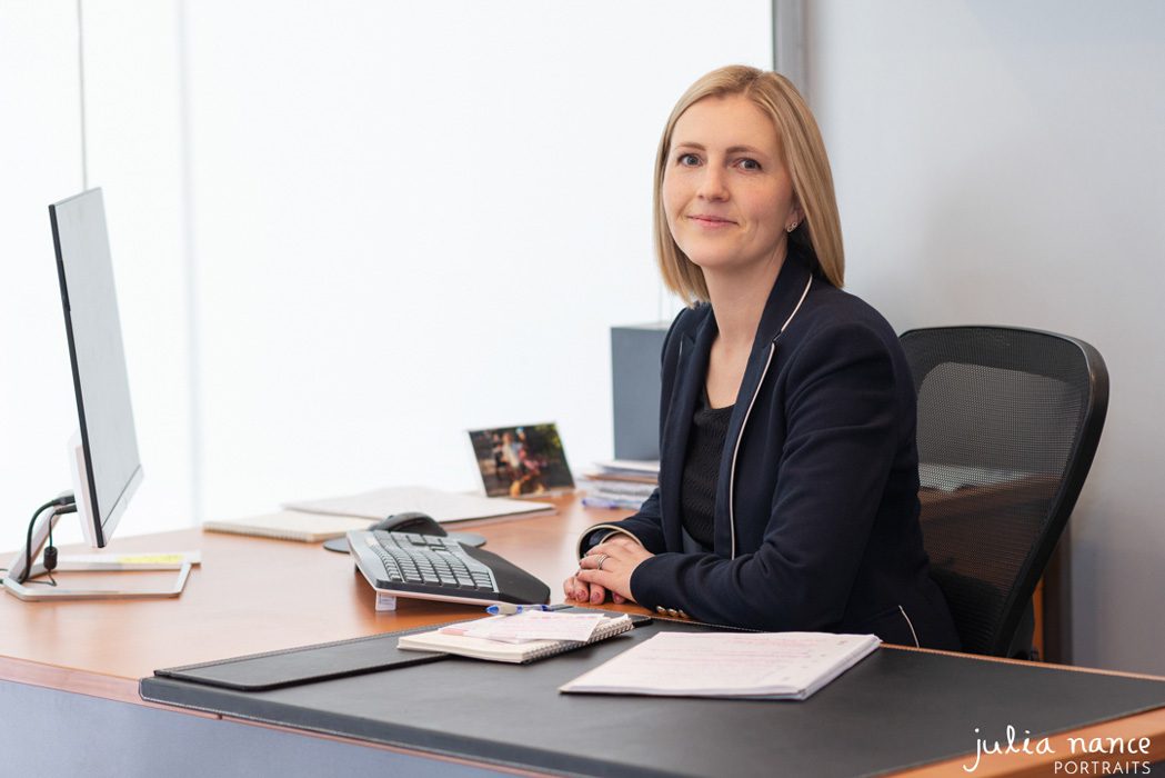 How to take a headshot - 15 tips from a professional photographer